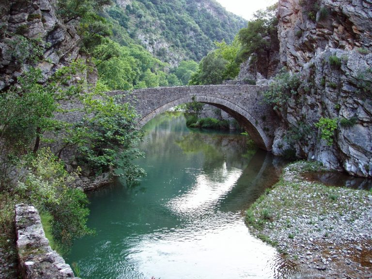 Ορεινή Ναυπακτία | Απόδραση στην φύση | Πάνω από τα σύννεφα!!